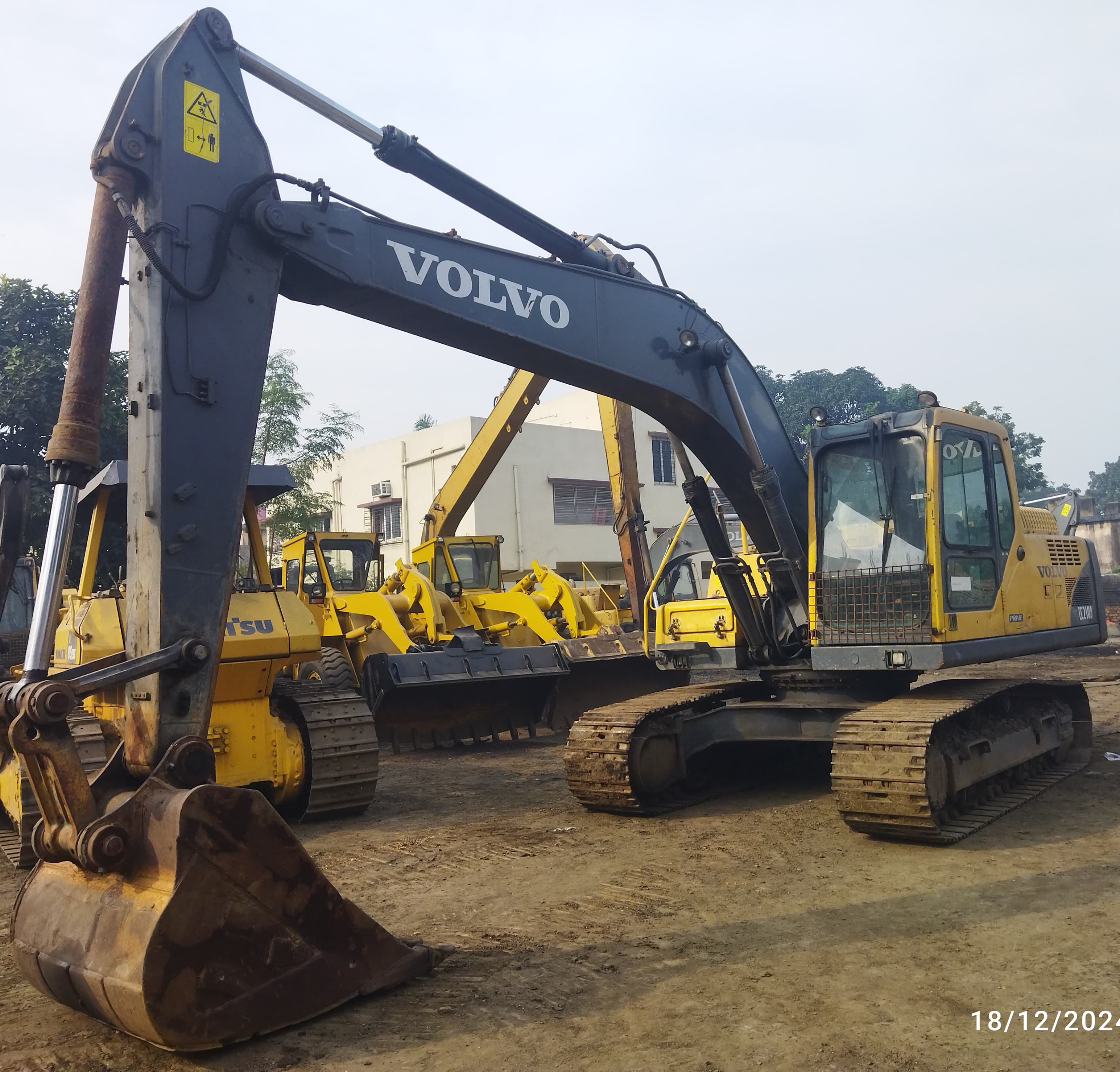 Your Trusted Marketplace For Heavy Equipments